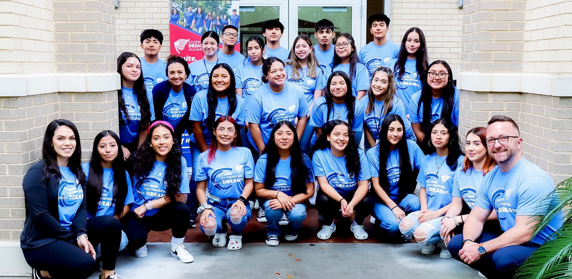 Welcome the 2023-2024 Class of Student DREAMers Alliance | Hispanic ...